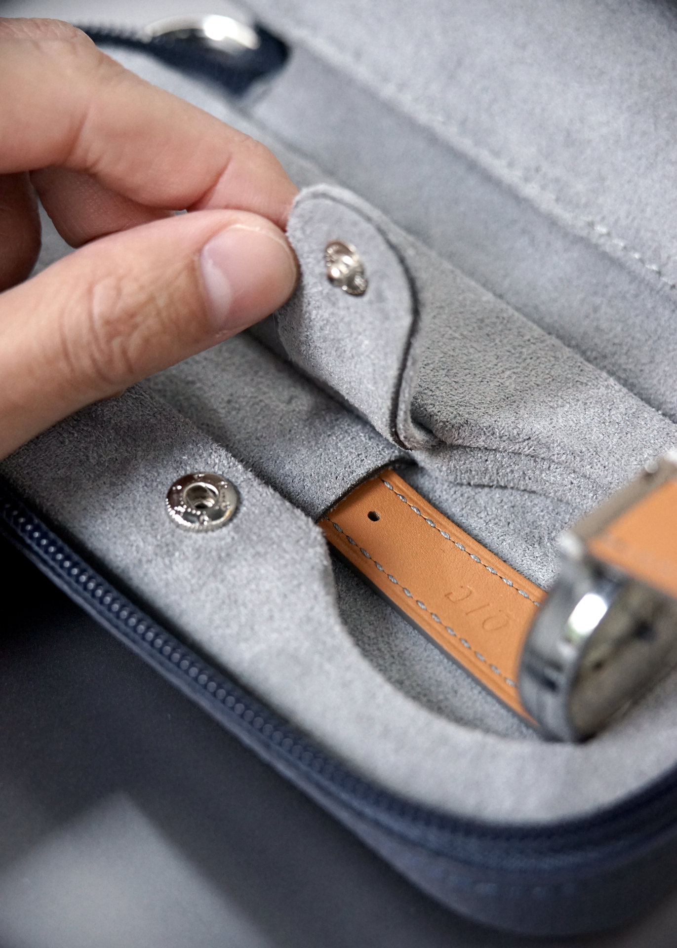 About Our Slim Watch Travel Case | Quaint & Collectible